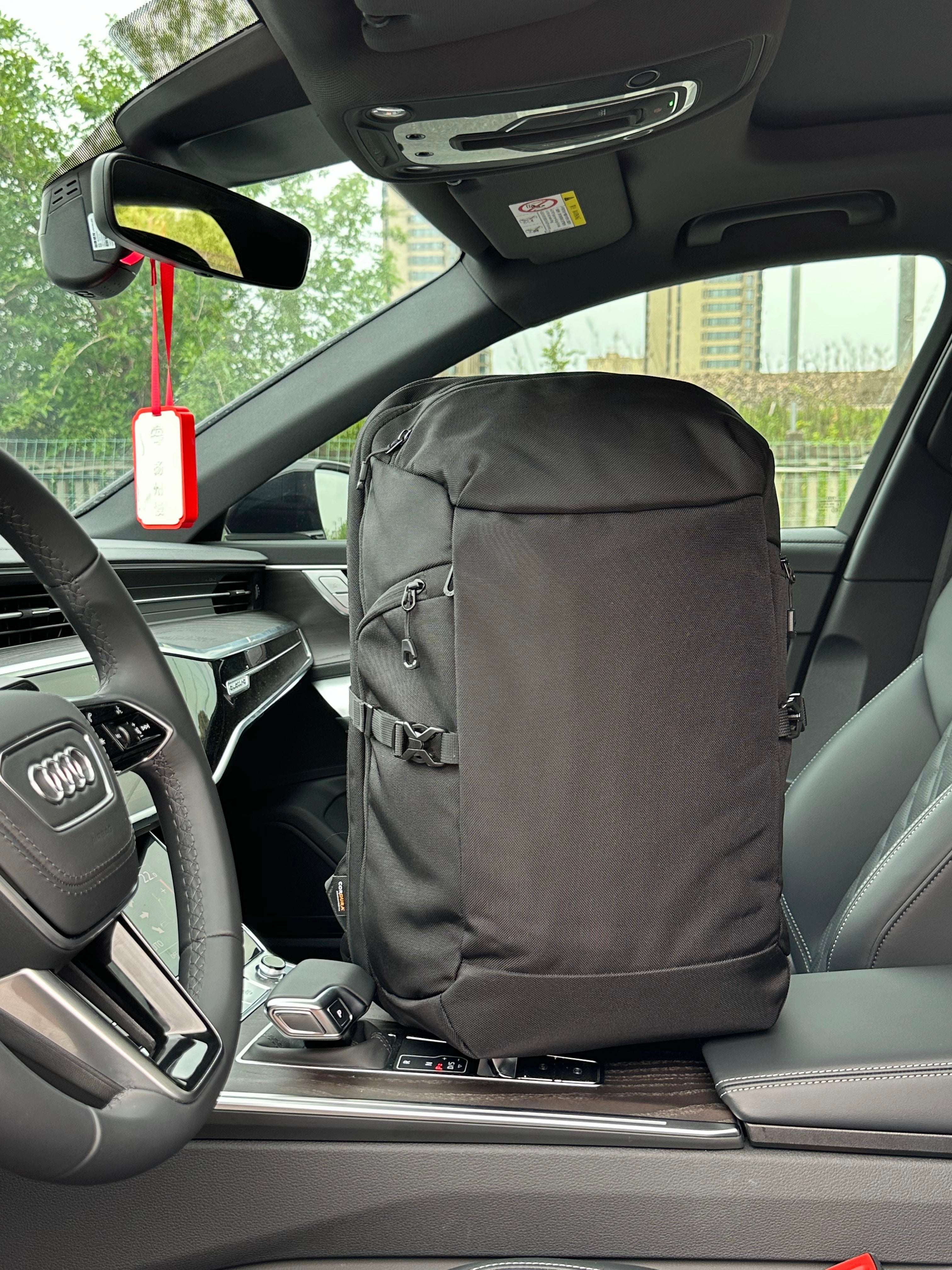 Is the ReeYee Aurora A1 Backpack with Cordura Fabric Really Suitable f ...